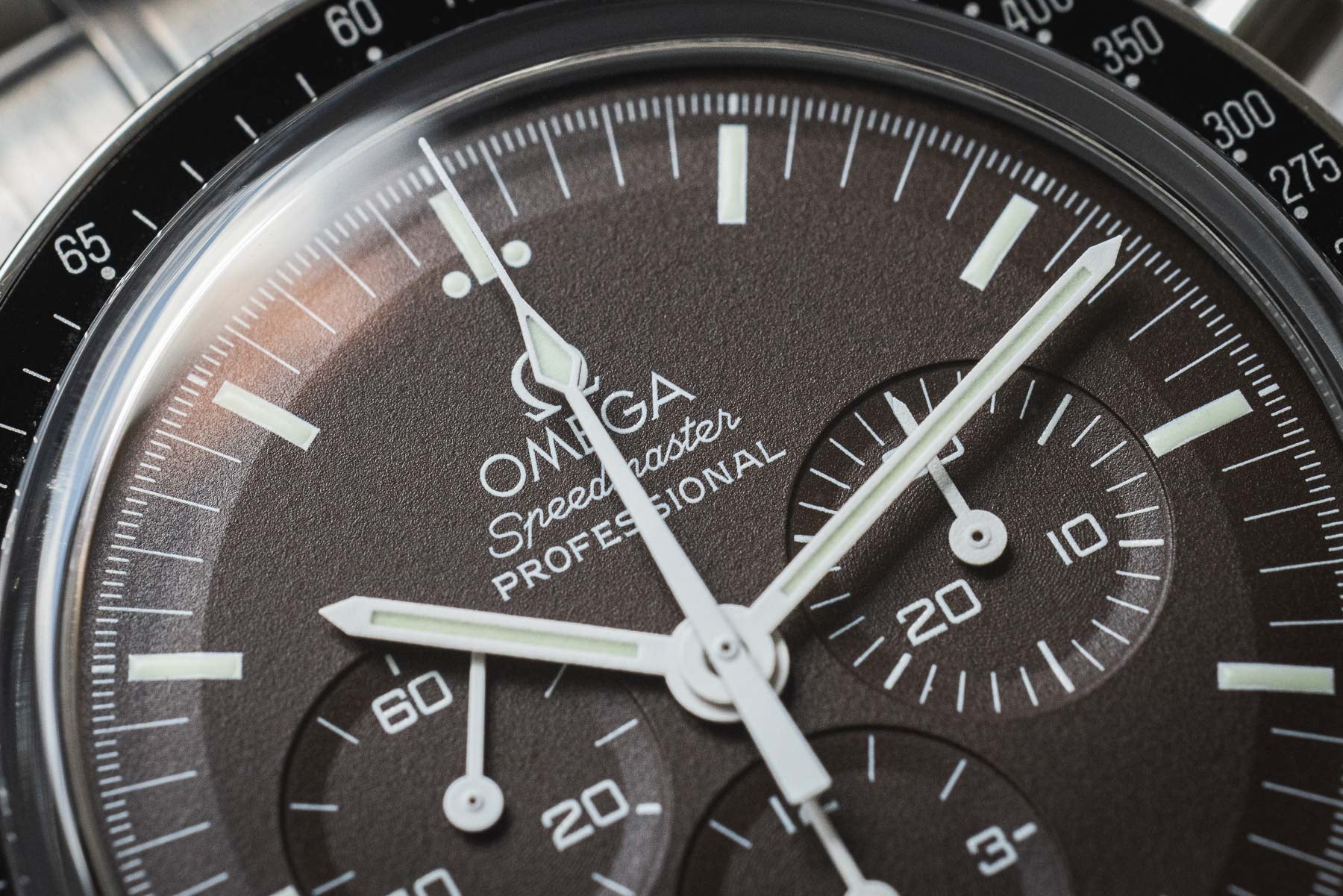 Omega Speedmaster Moonwatch Chocolate Dial – Fratello Shop