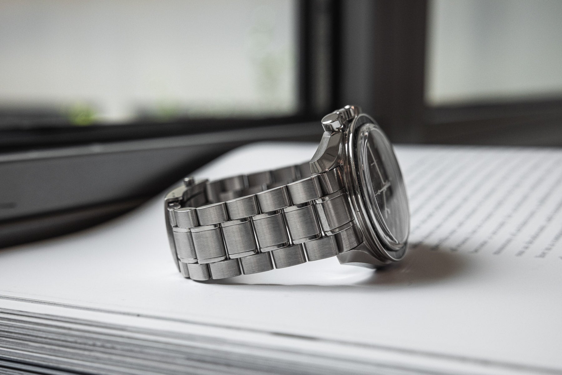 Omega Speedmaster Moonwatch Chocolate Dial – Fratello Shop